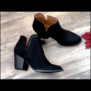 Qupid | Shoes | Black Booties | Poshmark